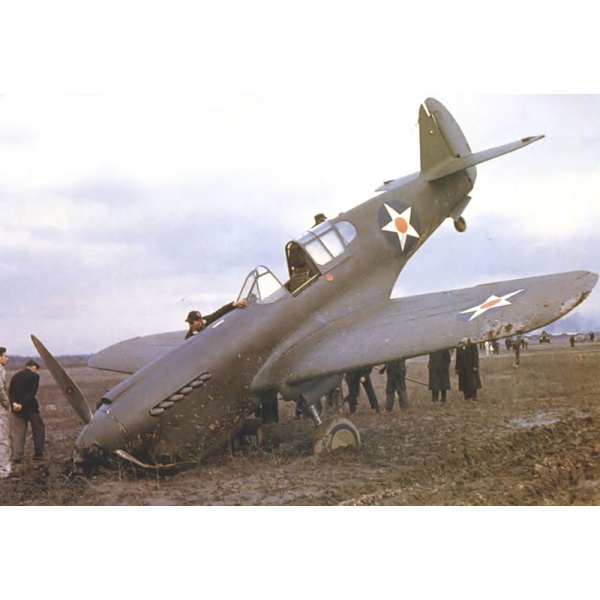 Curtiss P-40D blast tubes